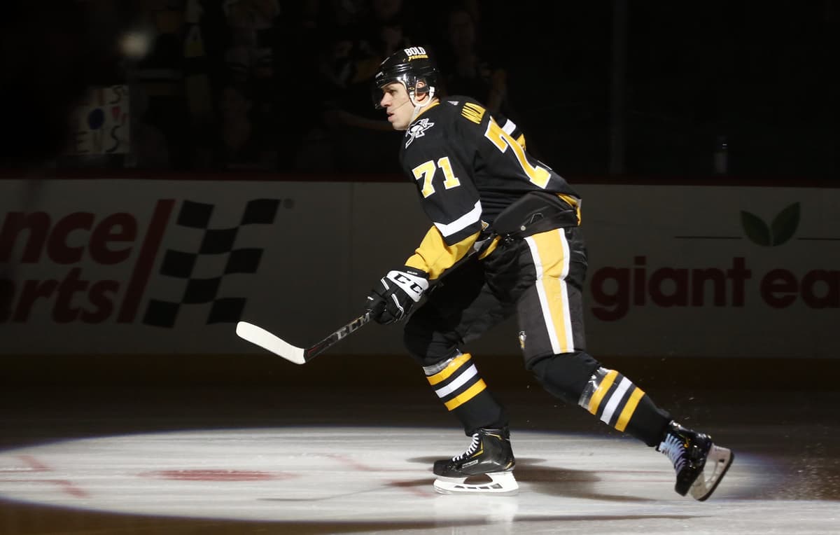 Penguins’ Evgeni Malkin records 1,300th career point in loss to Maple Leafs