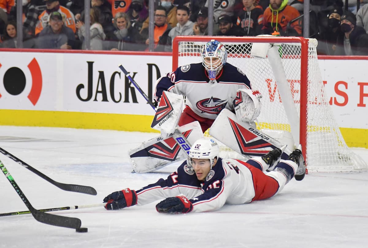 Columbus Blue Jackets’ Elvis Merzlikins, Jake Bean leave game against ...