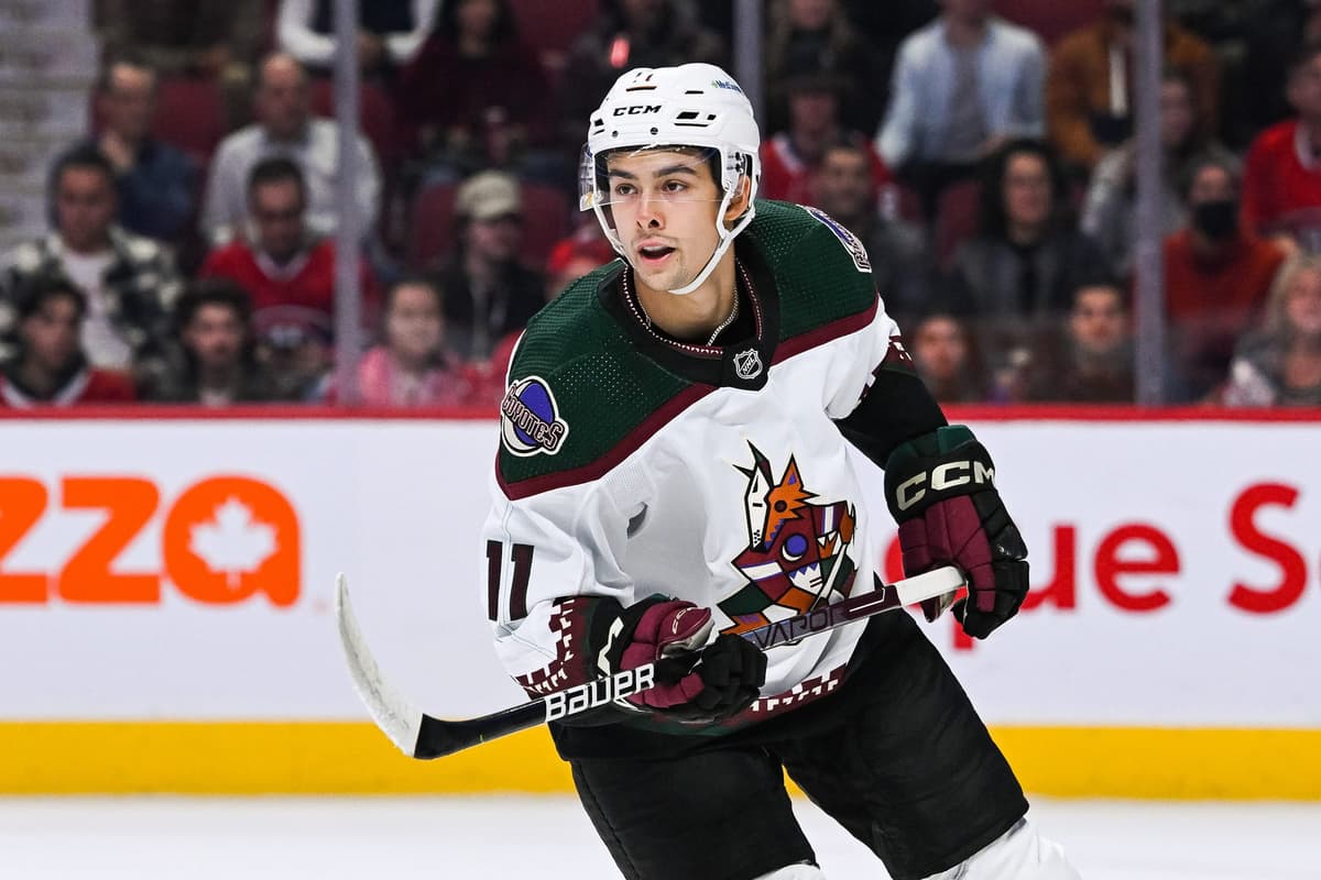 Arizona Coyotes loan Dylan Guenther to Canadian World Junior ...