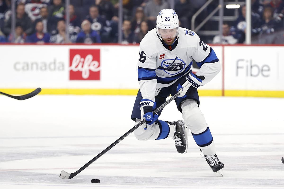 Winnipeg Jets forward Blake Wheeler suffered a ruptured testicle in a ...