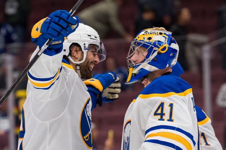 At 41, Craig Anderson continues to turn back the clock for the Buffalo ...