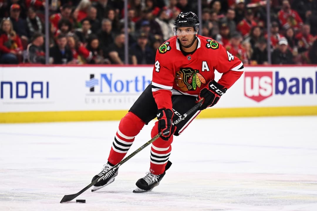 Blackhawks trade Seth Jones to Panthers for Spencer Knight, pick