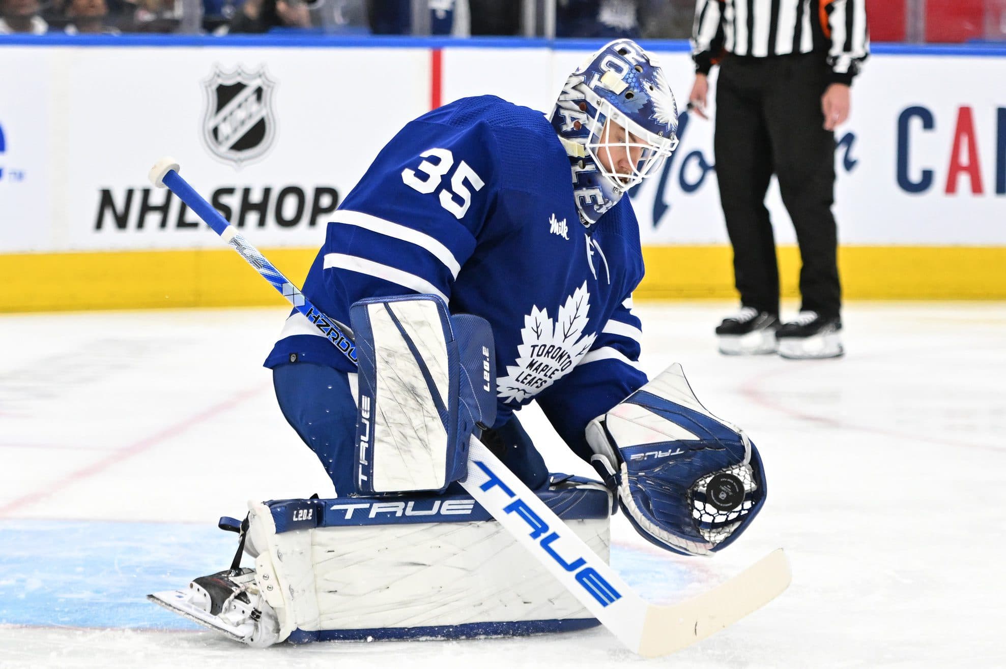 Ilya Samsonov not expected back for rest of regular season, Leafs sign ...