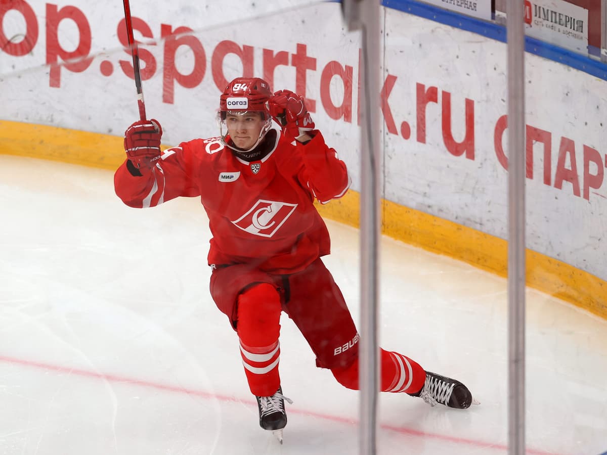 Nashville Predators sign 2021 first-round selection Fedor Svechkov to ...