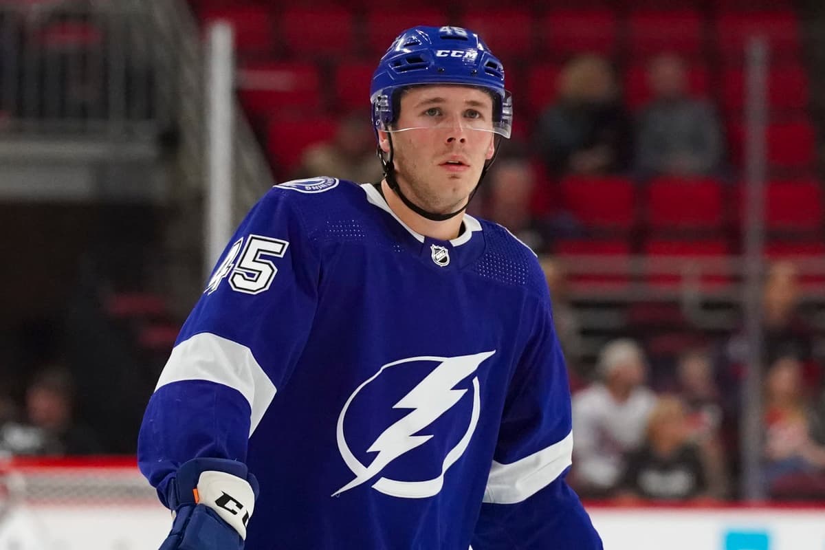 Tampa Bay Lightning sign Cole Koepke to one-year extension - Daily Faceoff