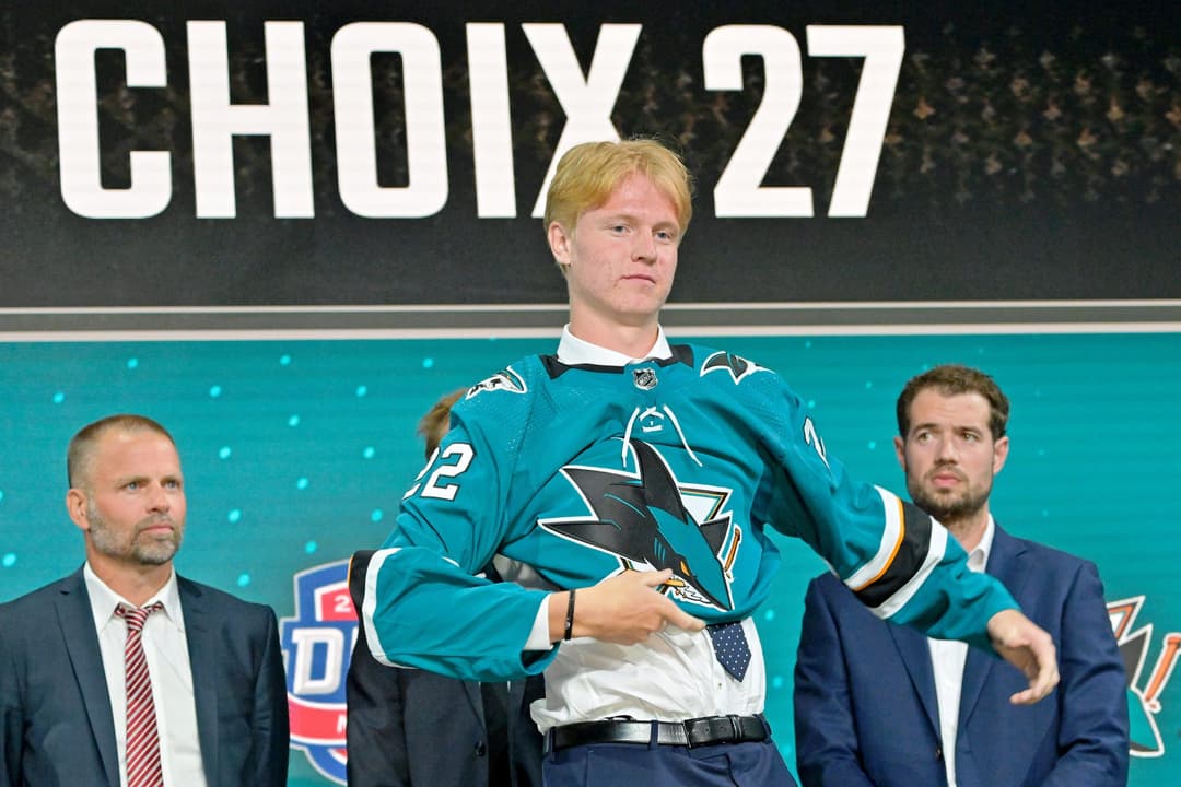 San Jose Sharks sign 2022 first-rounder Filip Bystedt to entry-level ...
