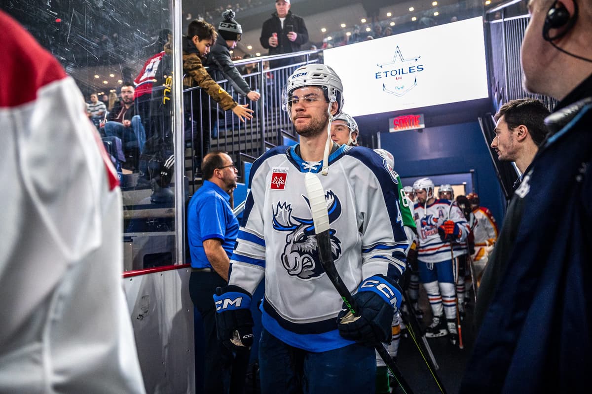 Declan Chisholm signs one-year contract with Winnipeg Jets