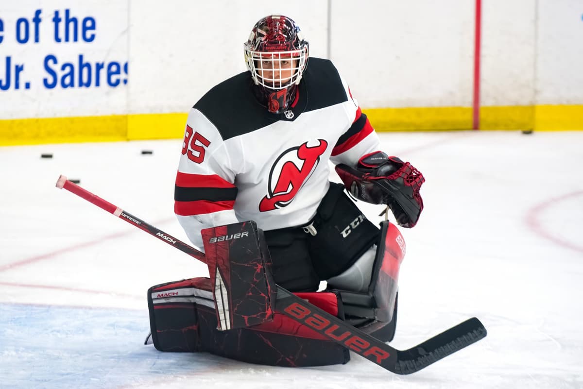 Wild sign Riley Mercer to entry-level contract