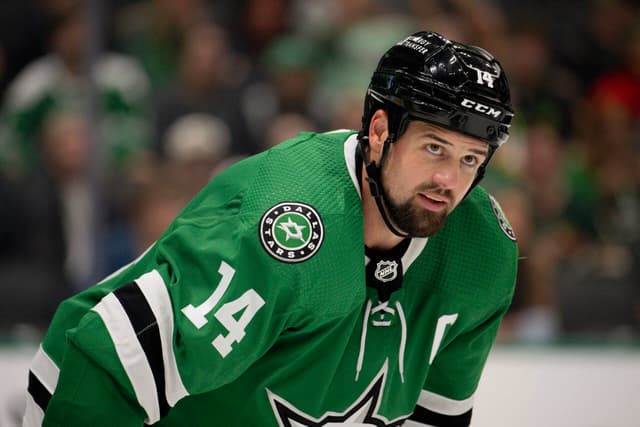Stars sign Jamie Benn to one-year contract extension