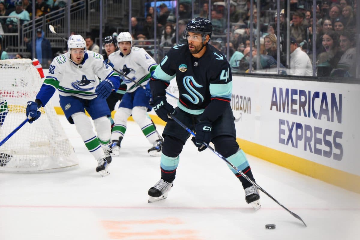 Seattle Kraken forward Pierre-Edouard Bellemare out four-to-six weeks ...