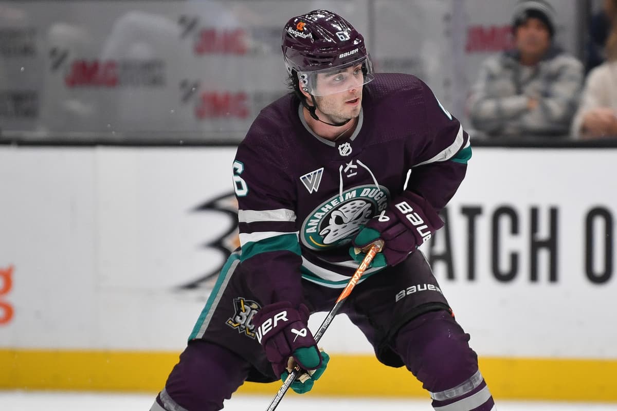 Philadelphia Flyers fans, don’t fret: Jamie Drysdale is the right ...