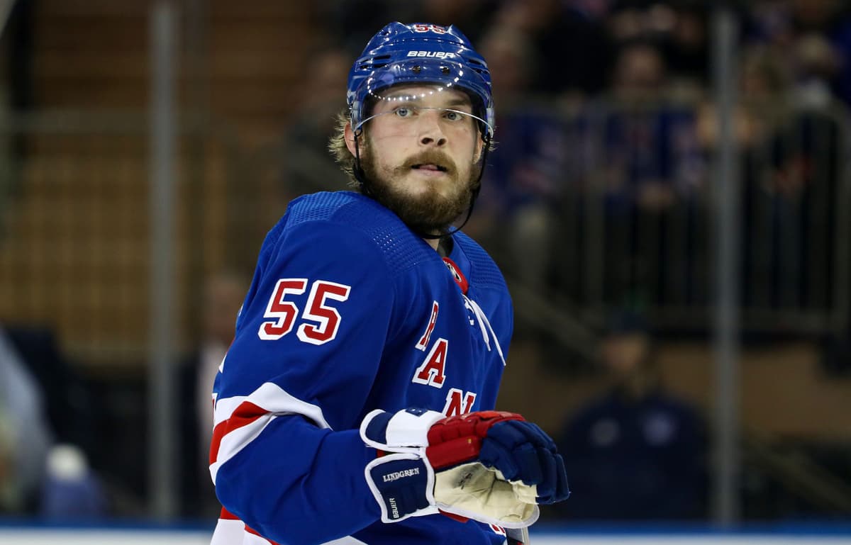 Rangers’ Ryan Lindgren suffers upper-body injury vs. Golden Knights ...