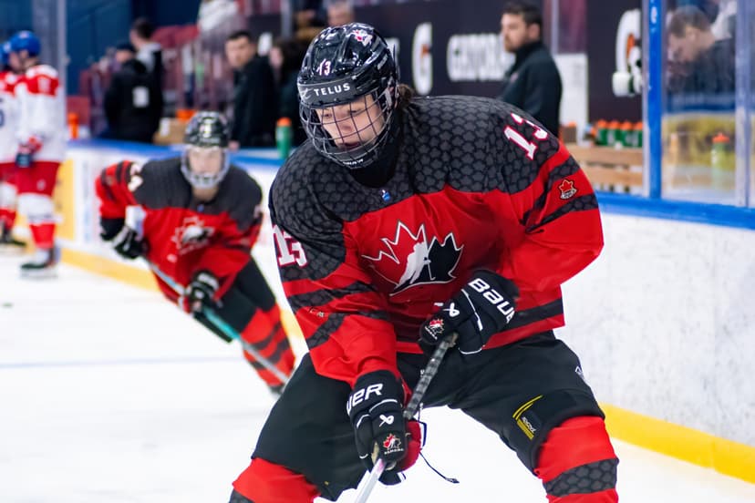 Ducks select Roger McQueen No. 10 overall in 2025 NHL Draft