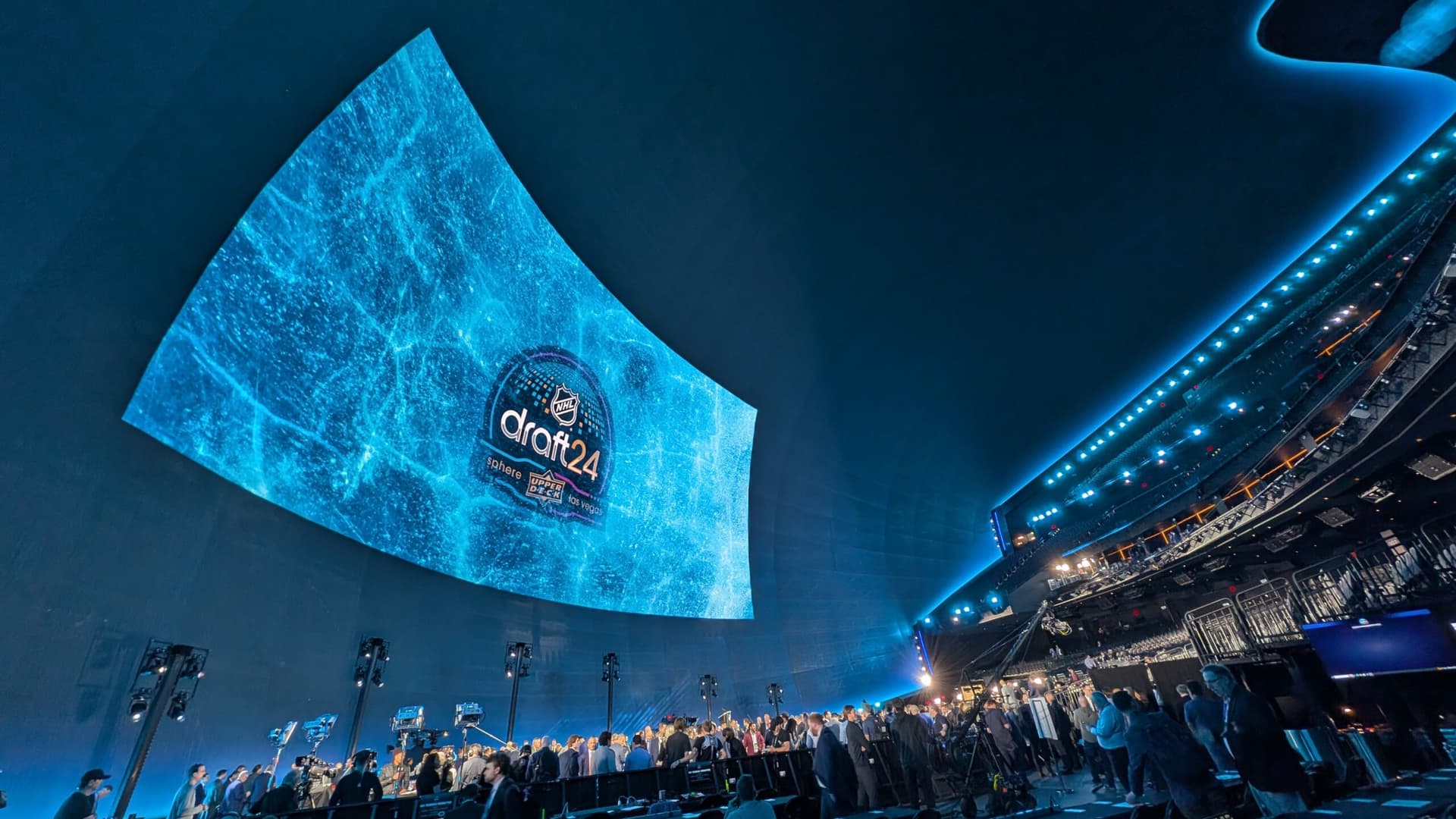 2024 NHL Draft Tracker: Pick-by-pick for Day 2 - Daily Faceoff