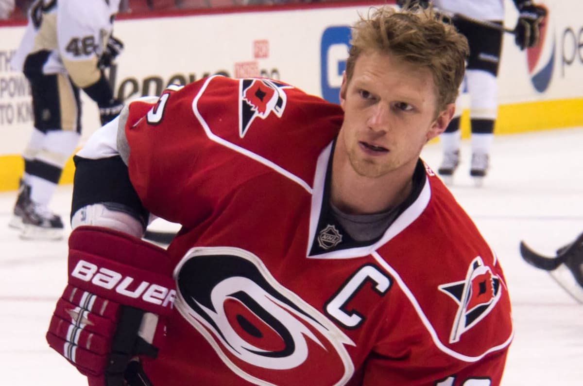 Stanley Cup champion Eric Staal retires at the age of 39