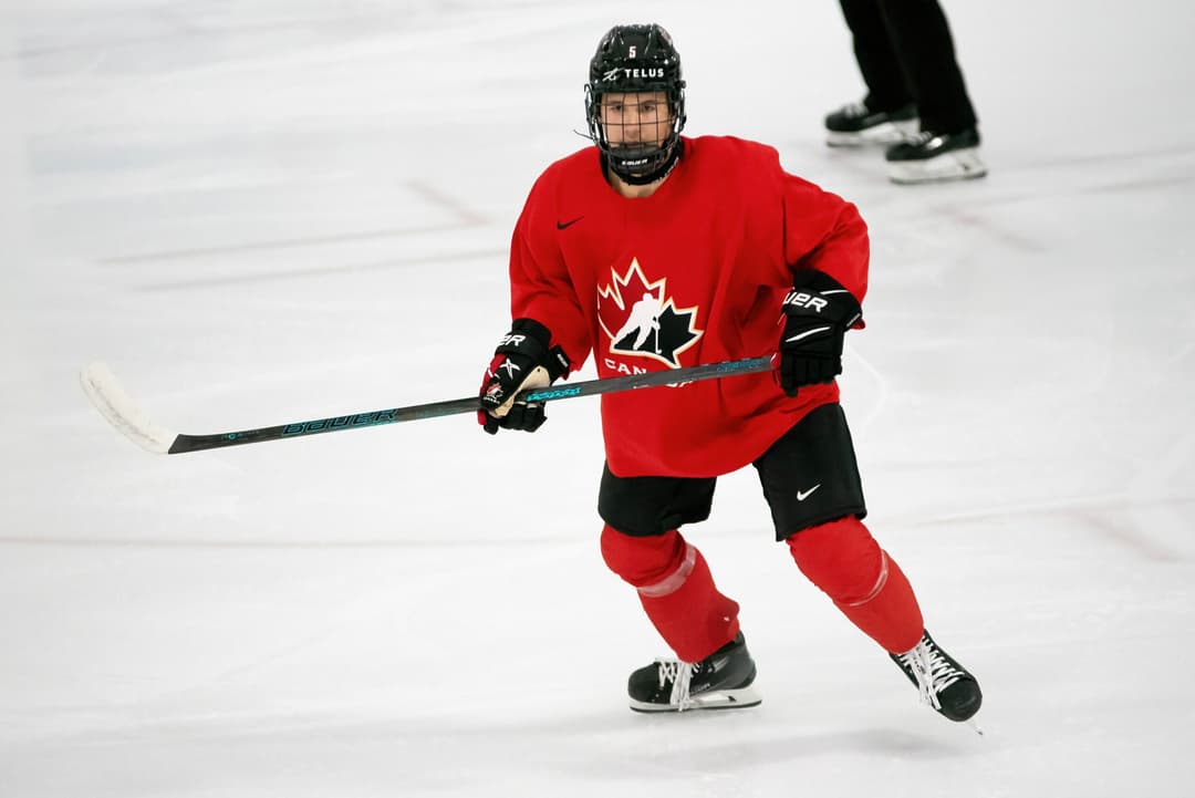 Top 2027 NHL Draft prospects Landon Dupont signs with WHLs Everett ...