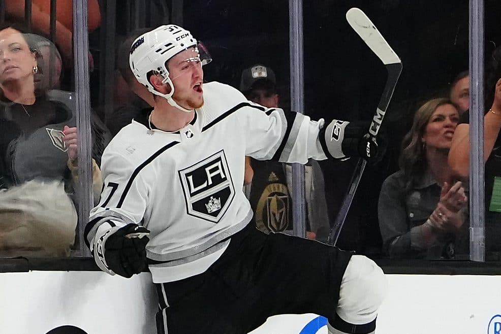 Los Angeles Kings sign Tyler Madden, Jack Studnicka, Glenn Gawdin and ...