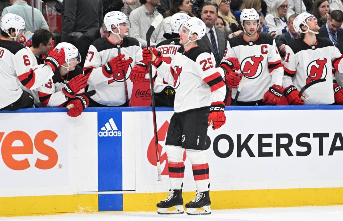 Panthers sign Nolan Foote to one-year, two-way contract
