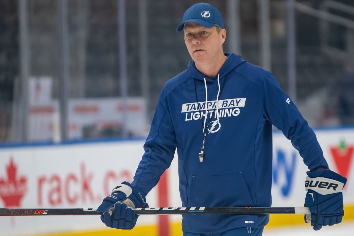Lightning’s Jon Cooper coaches 1,000th NHL game