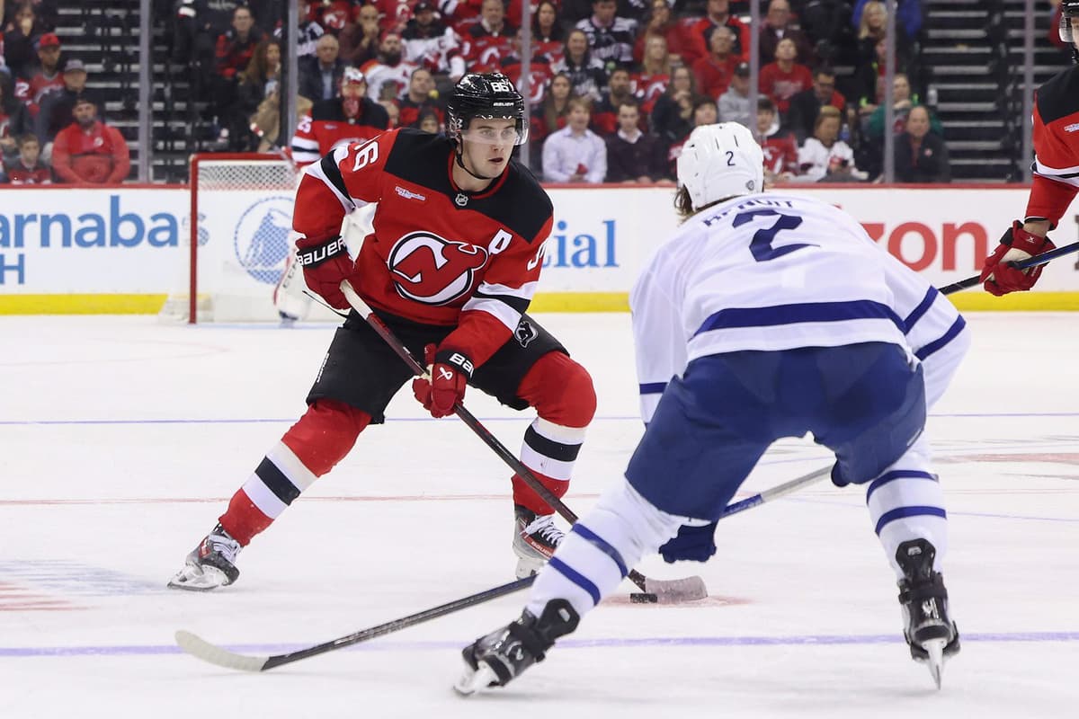 Best NHL player prop bets (Oct. 22): Lightning in tough spot against ...