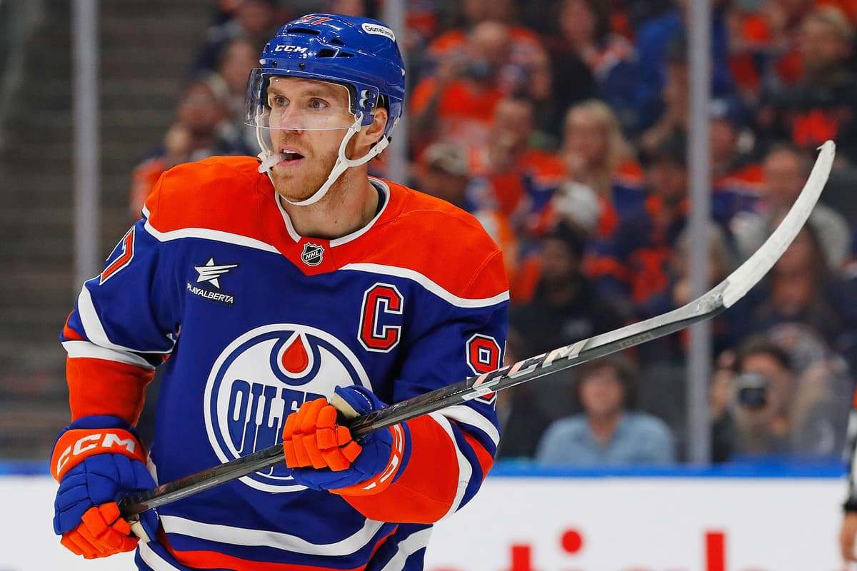 Forget the race to 1,000 points: Connor McDavid is the third-best ...