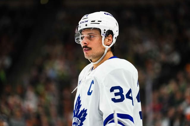 Maple Leafs’ Auston Matthews becomes first U.S.-born player with nine ...