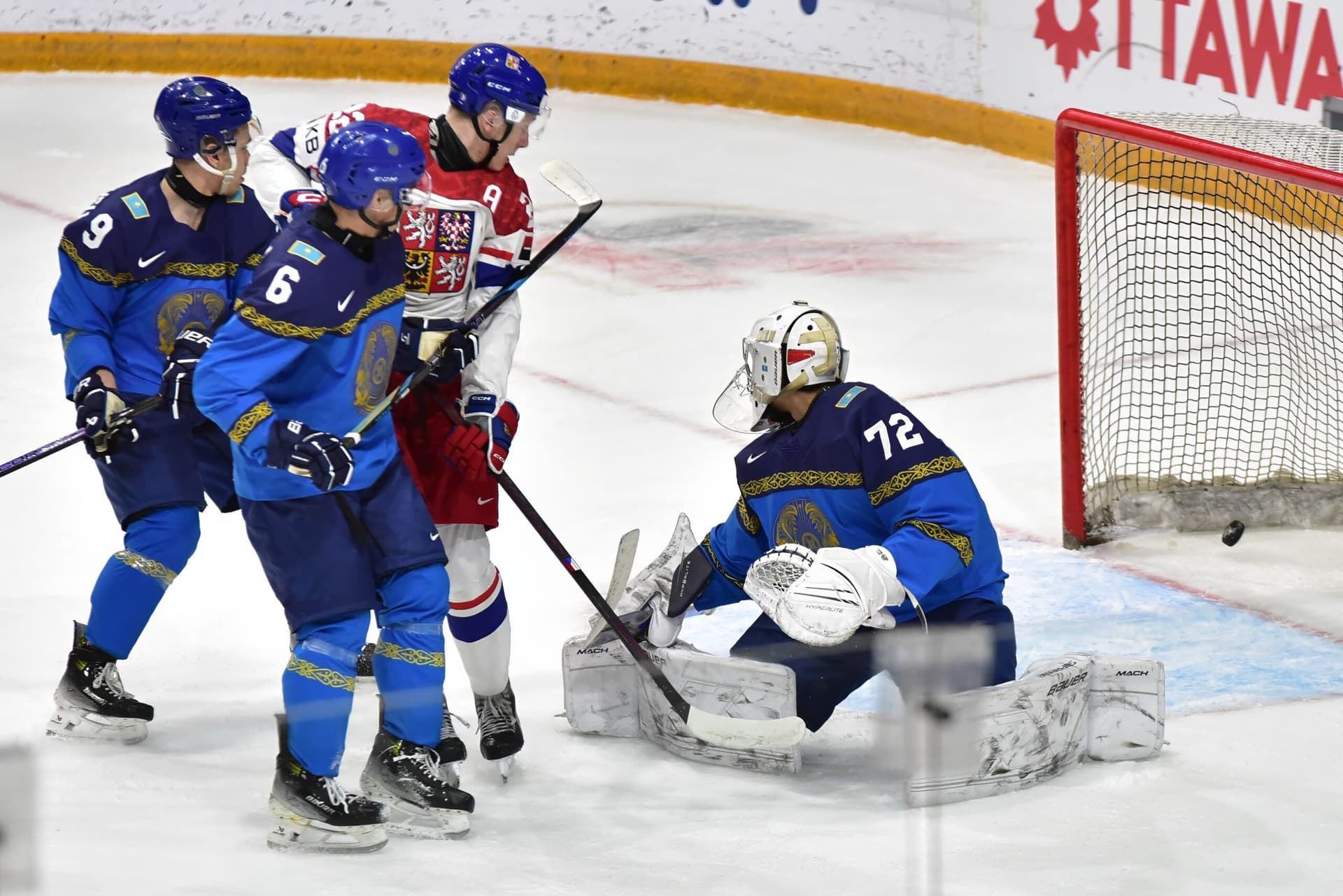 2025 World Juniors: Top standouts from Czechia vs. Kazakhstan