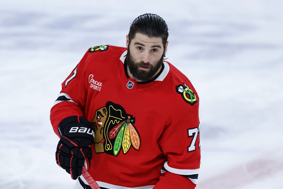Blackhawks’ Pat Maroon fined $3,385.42 for elbowing