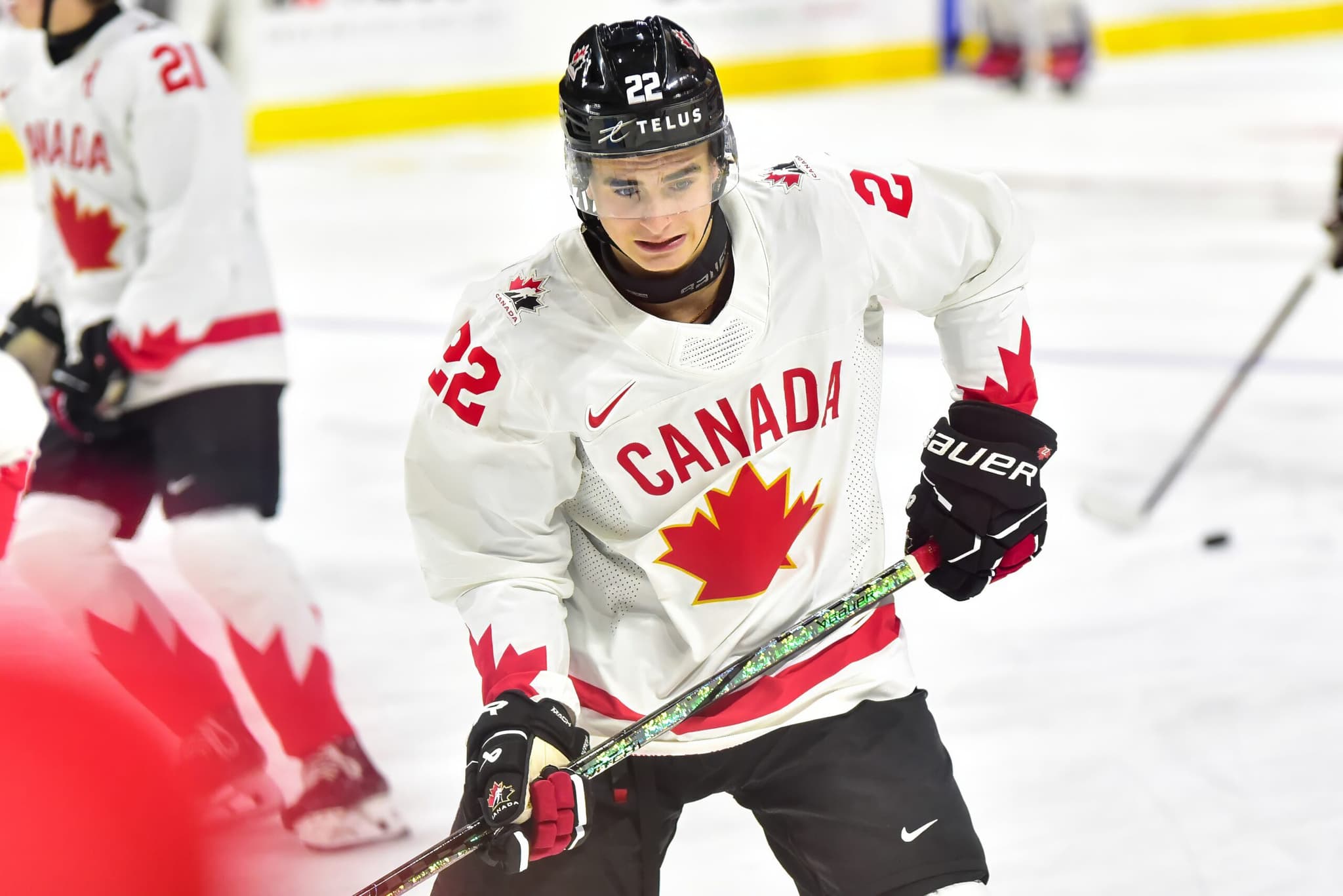 2025 NHL Draft’s Porter Martone to replace Bo Horvat for remainder of ...