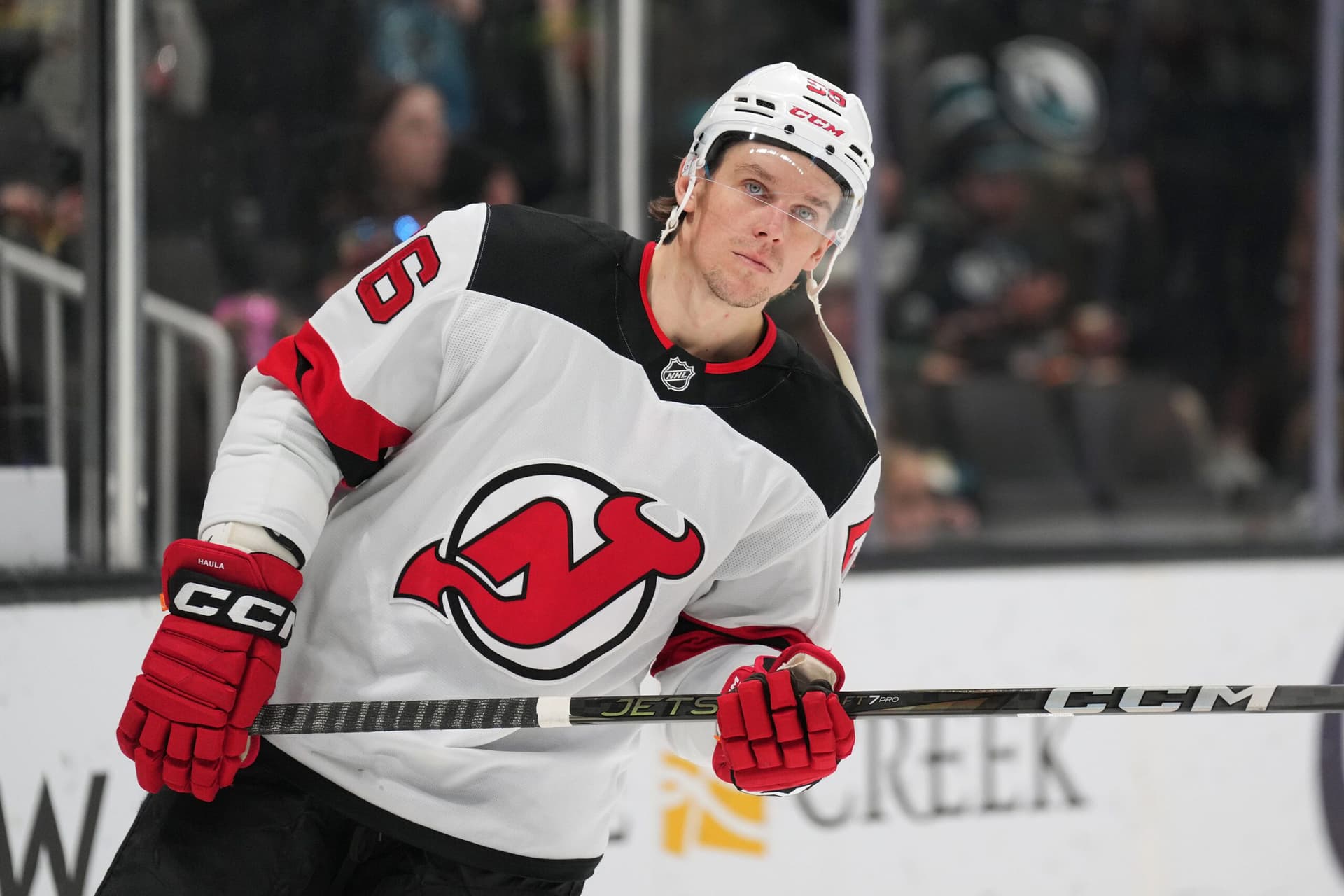 Predators acquire Erik Haula from Devils for Jeremy Hanzel, draft pick