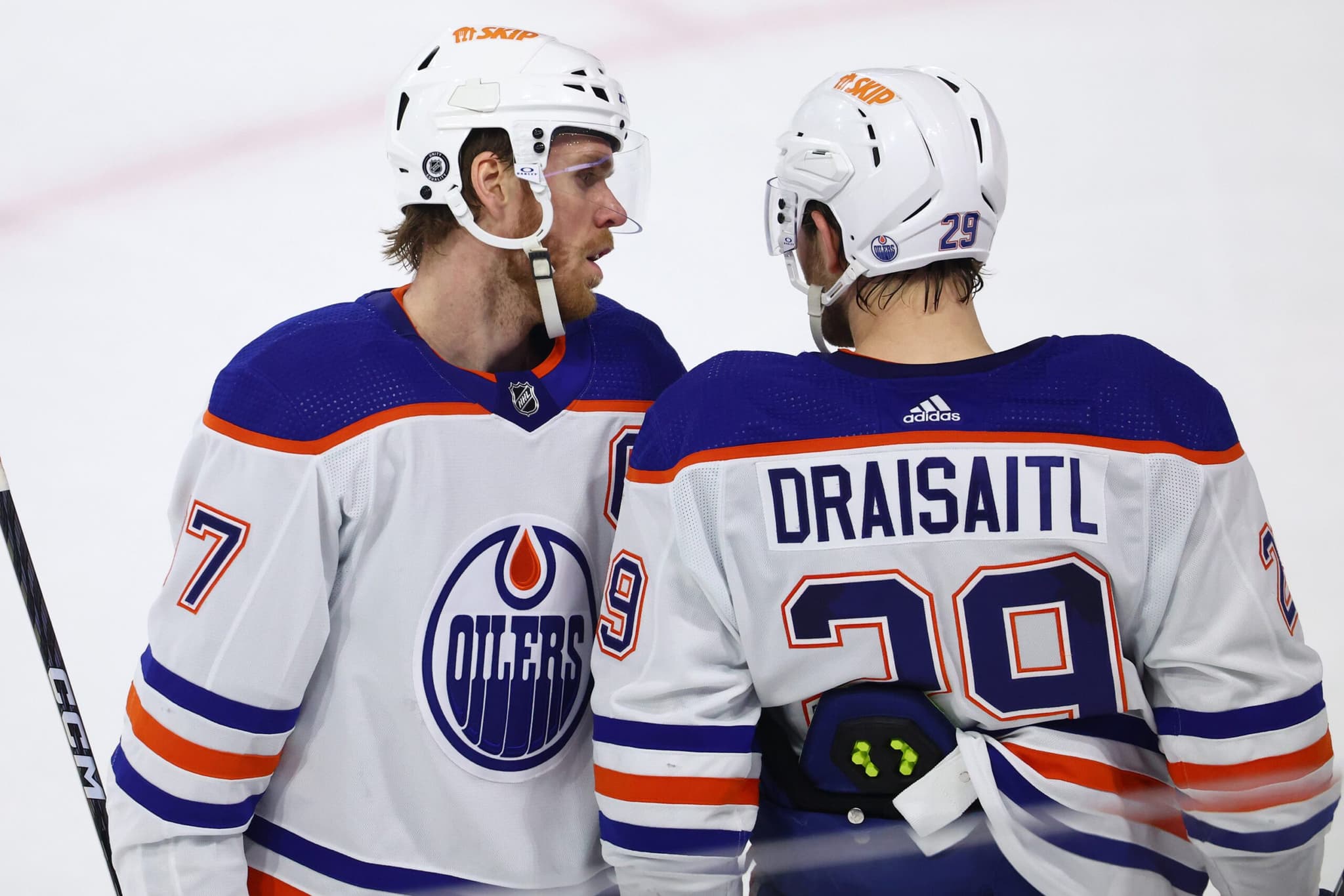 Oilers’ Connor McDavid, Leon Draisaitl undergoing imaging, expected to ...