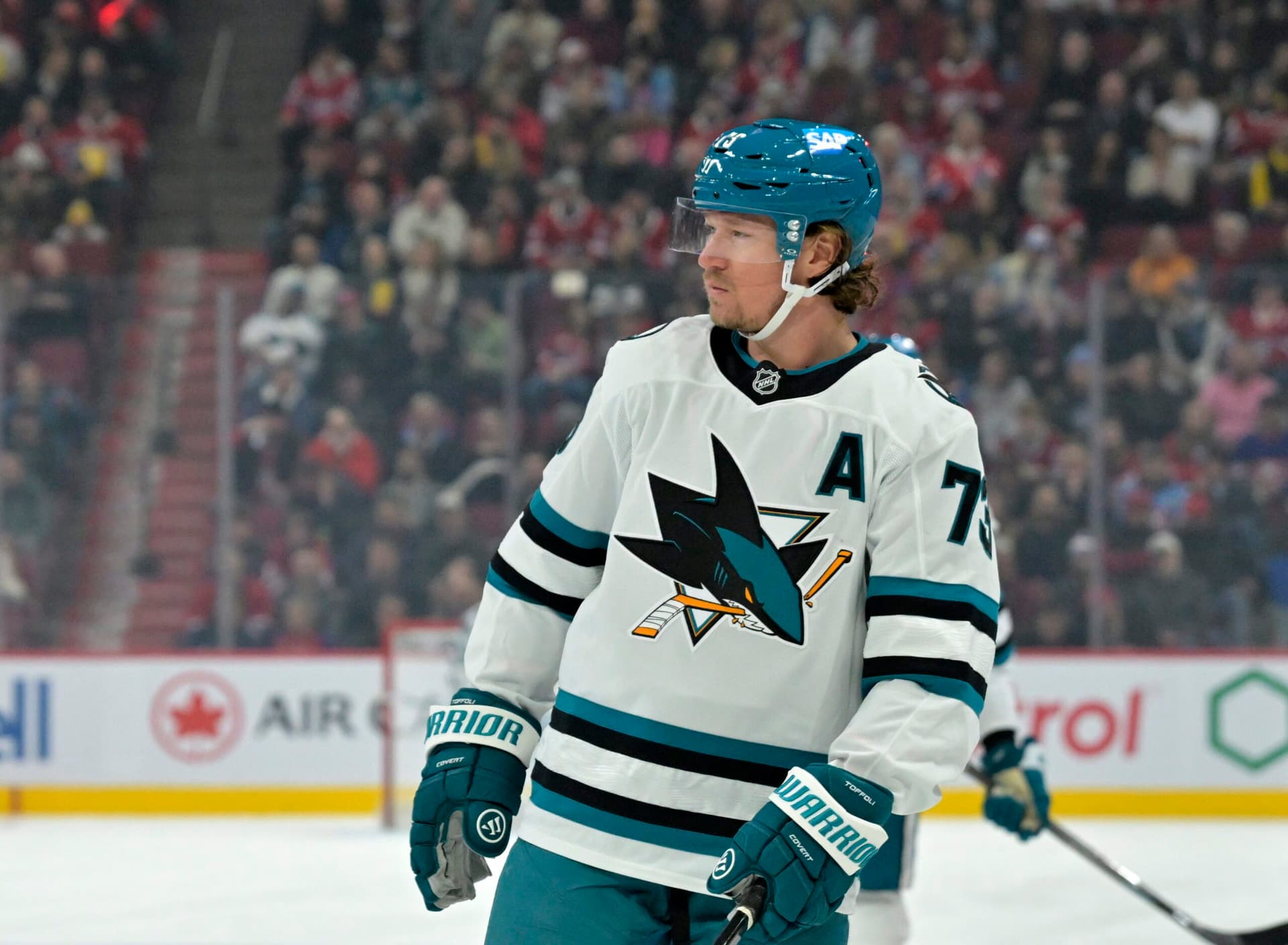 Sharks’ Tyler Toffoli out day-to-day with lower-body injury; Shakir ...
