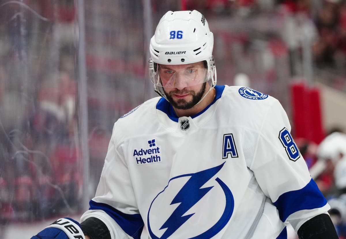 Lightning’s Nikita Kucherov wins 2024-25 Art Ross Trophy