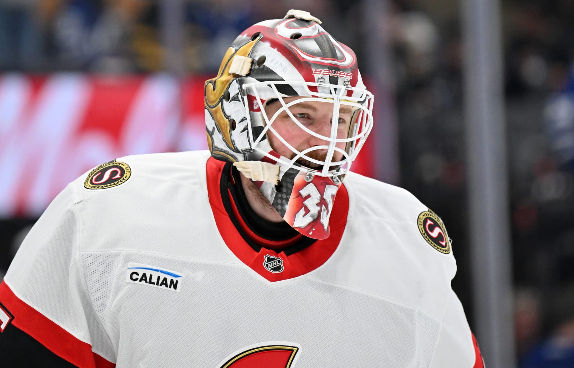 Senators’ Linus Ullmark ready for everything Battle of Ontario sends ...