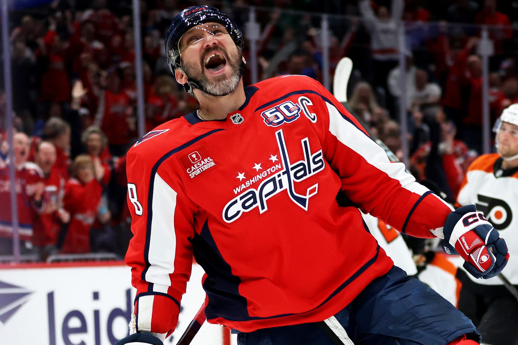 Capitals’ Alex Ovechkin becomes second NHLer to record 21 consecutive ...
