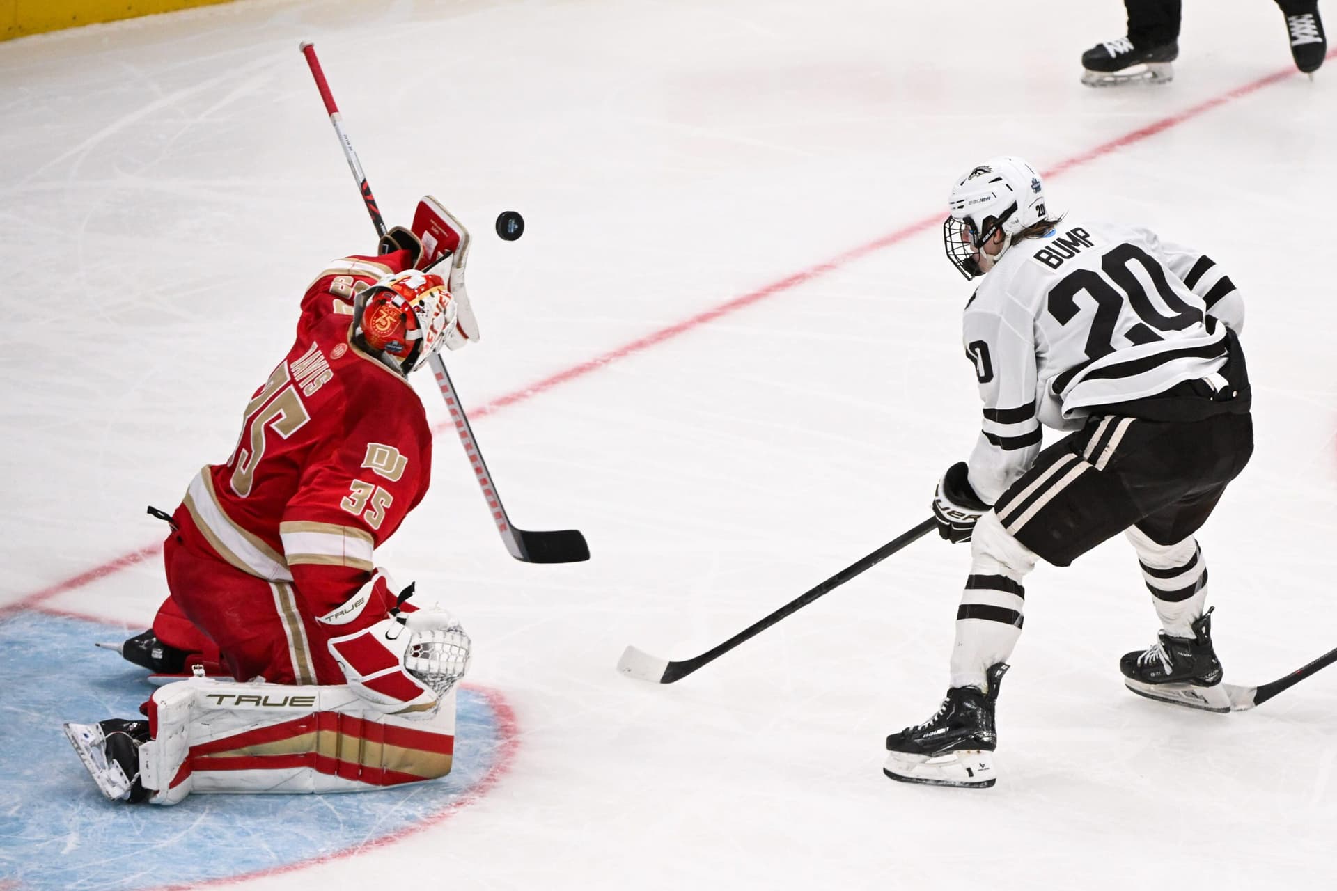 Flyers sign Alex Bump to entry-level contract