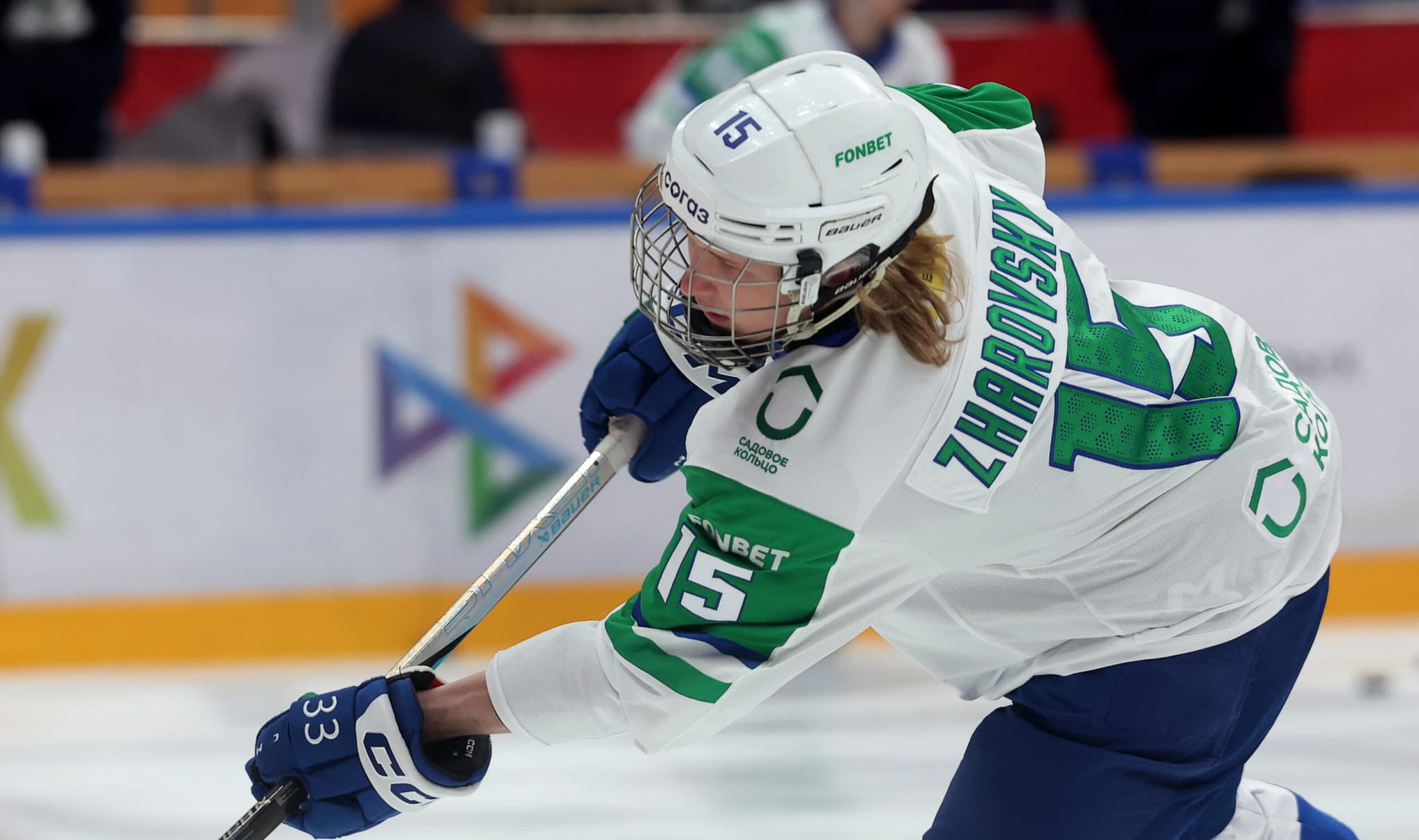 Canadiens select Alexander Zharovsky No. 34 overall in 2025 NHL Draft