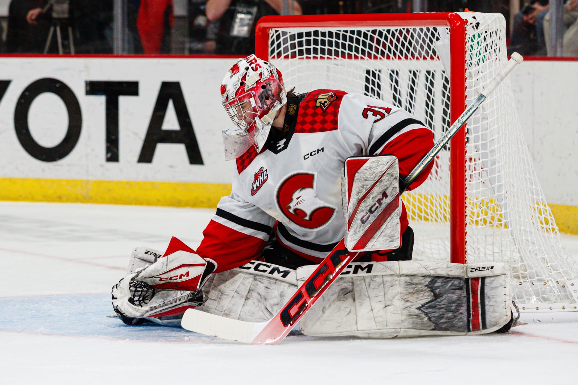 Top 10 goaltenders for the 2025 NHL Draft