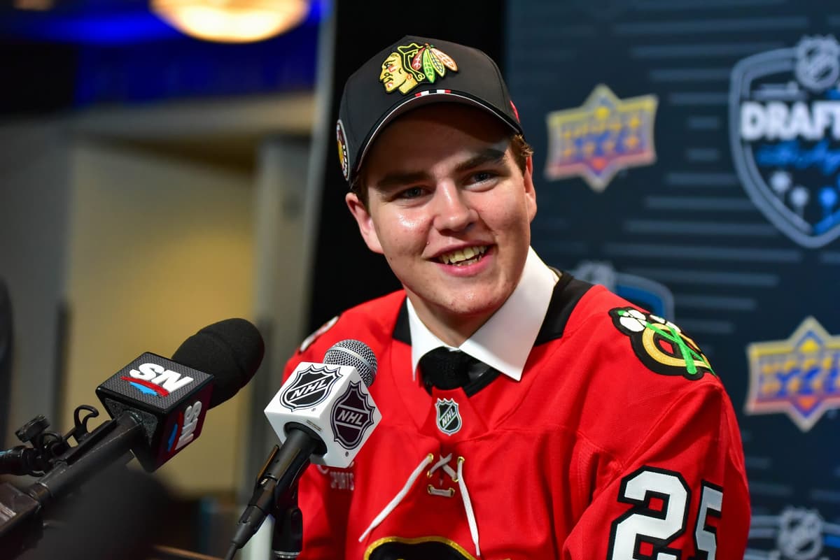 Blackhawks sign Anton Frondell to three-year, entry-level contract