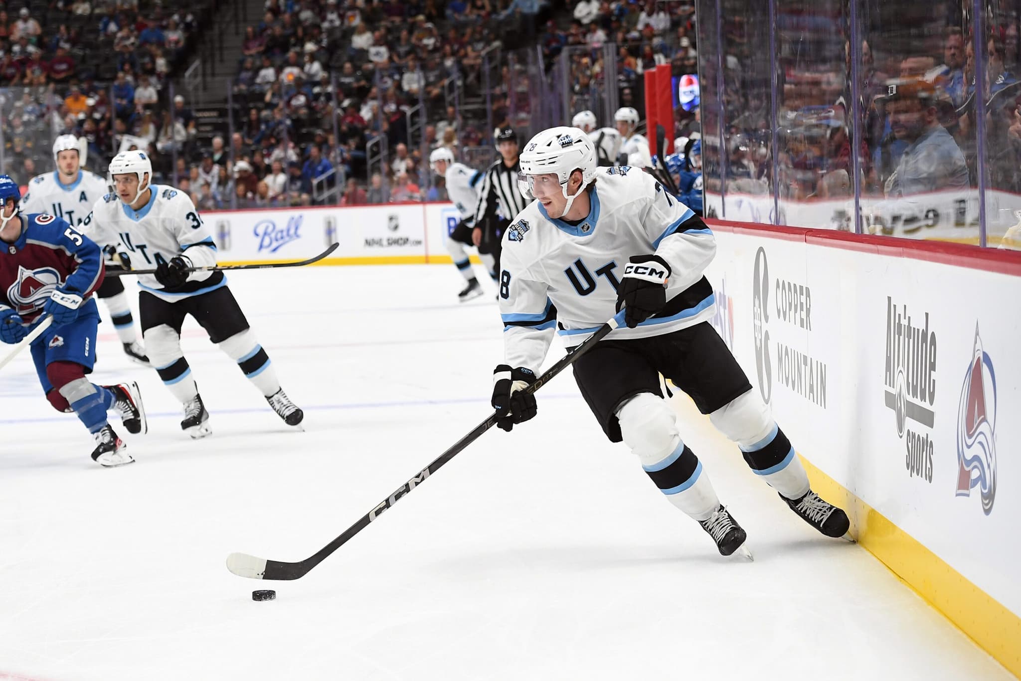 Mammoth sign Cameron Hebig to two-year contract