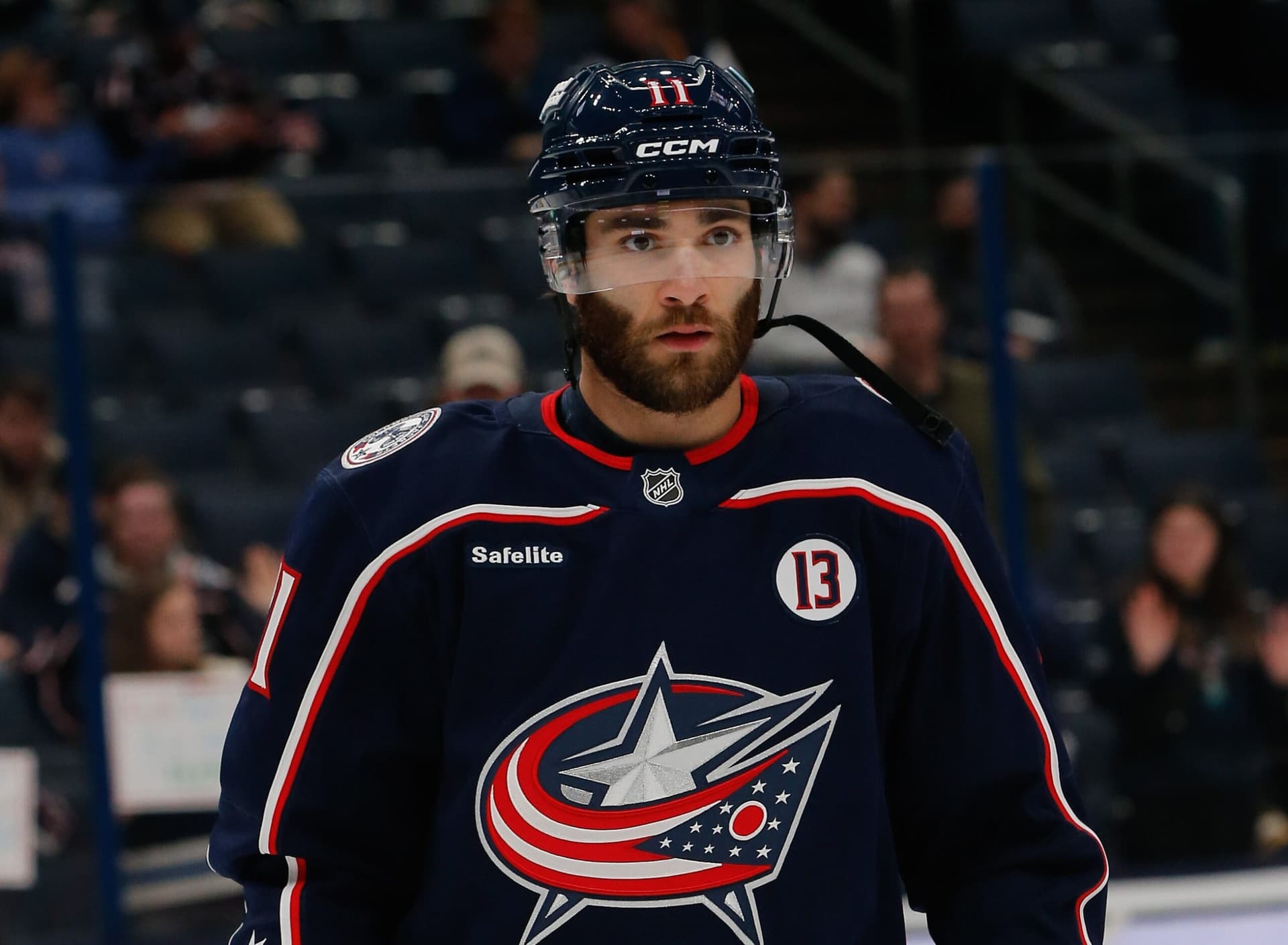 Panthers sign Luke Kunin to one-year contract