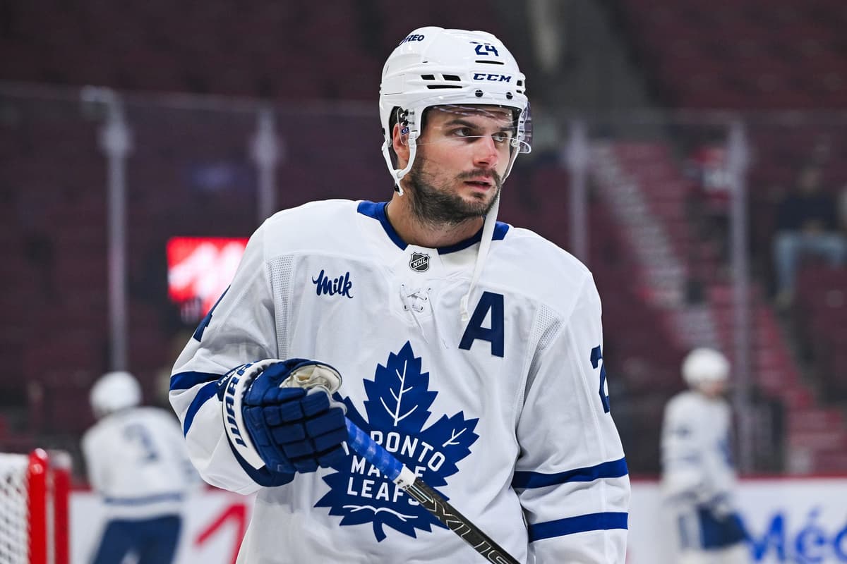 Leafs’ Scott Laughton placed on IR; Artur Akhtyamov recalled