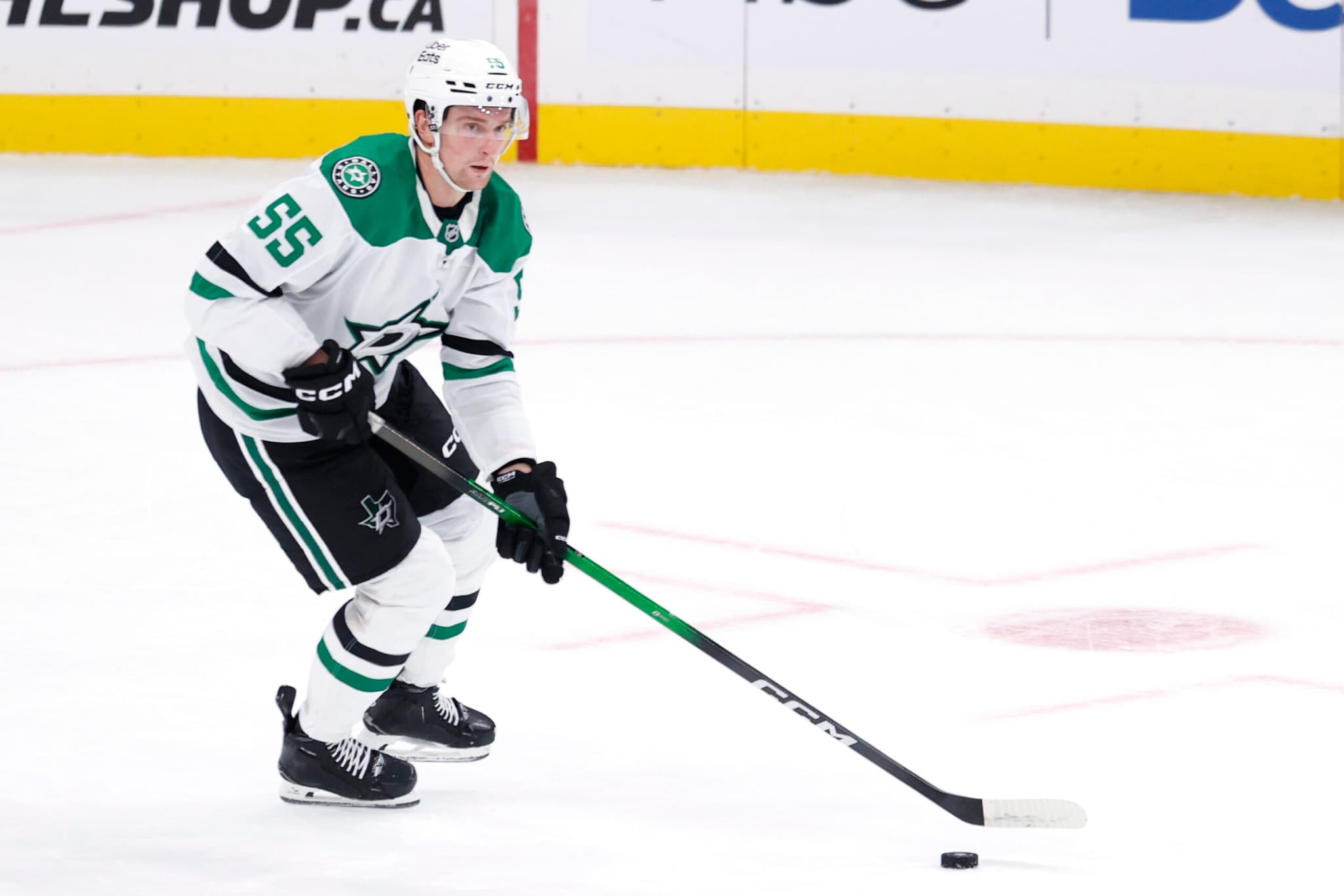 Stars sign Thomas Harley to eight-year contract extension