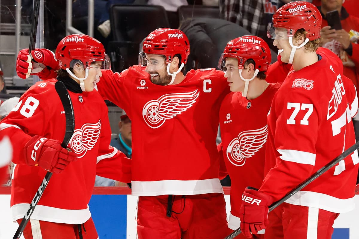 Red Wings Surprising Leaders in Weak East Eye Key Addition for Playoffs ...