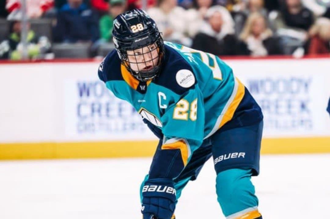 Sirens’ Micah Zandee-Hart fined for cross-check against Charge
