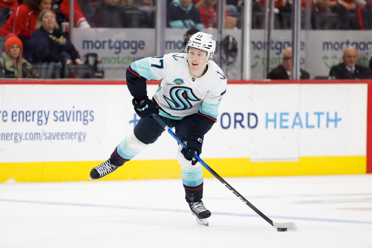 Kraken’s Berkly Catton out week-to-week with upper-body injury