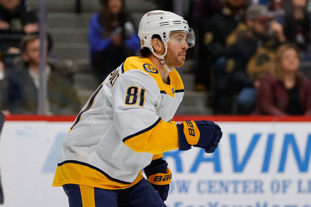Predators’ Jonathan Marchessault out day-to-day with lower-body injury