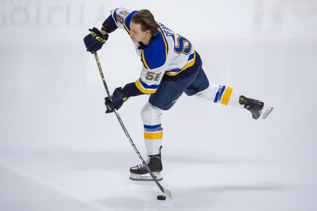Blues sign Dean, Peterson to one-year contract extensions