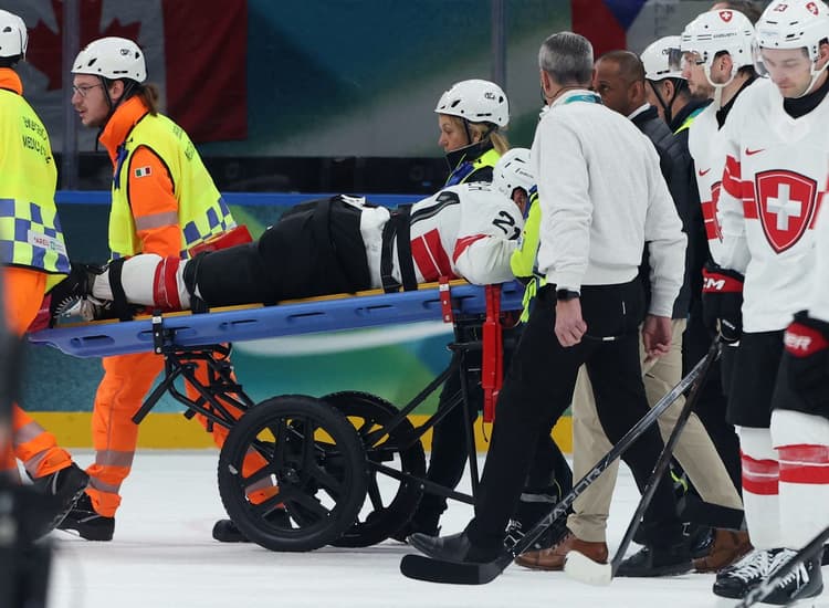 Switzerland’s Kevin Fiala stretchered off with injury vs. Canada, will ...