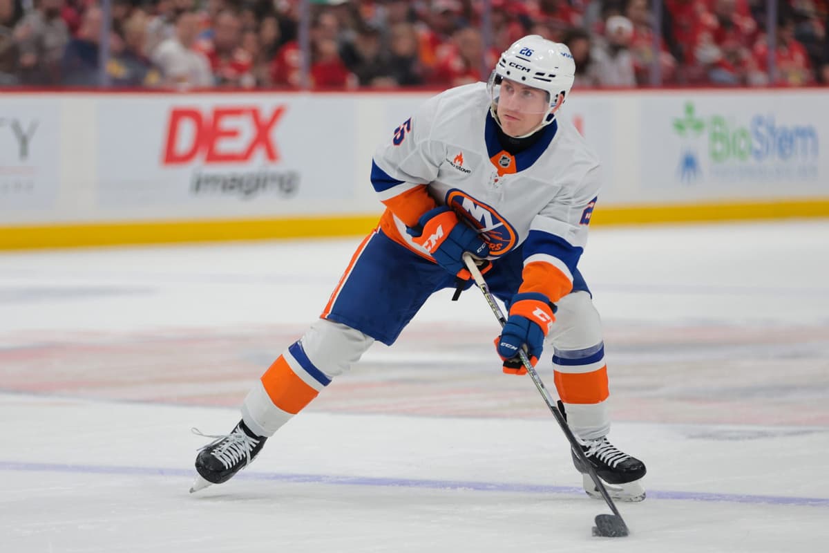 Kings sign Scott Perunovich to one-year contract - BVM Sports
